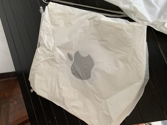Apple store kese originalne