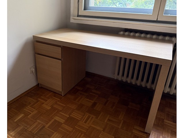 Ikea MALM Radni sto