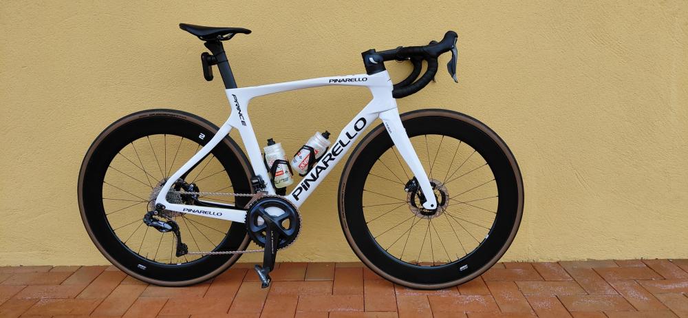 Pinarello prince db Di2