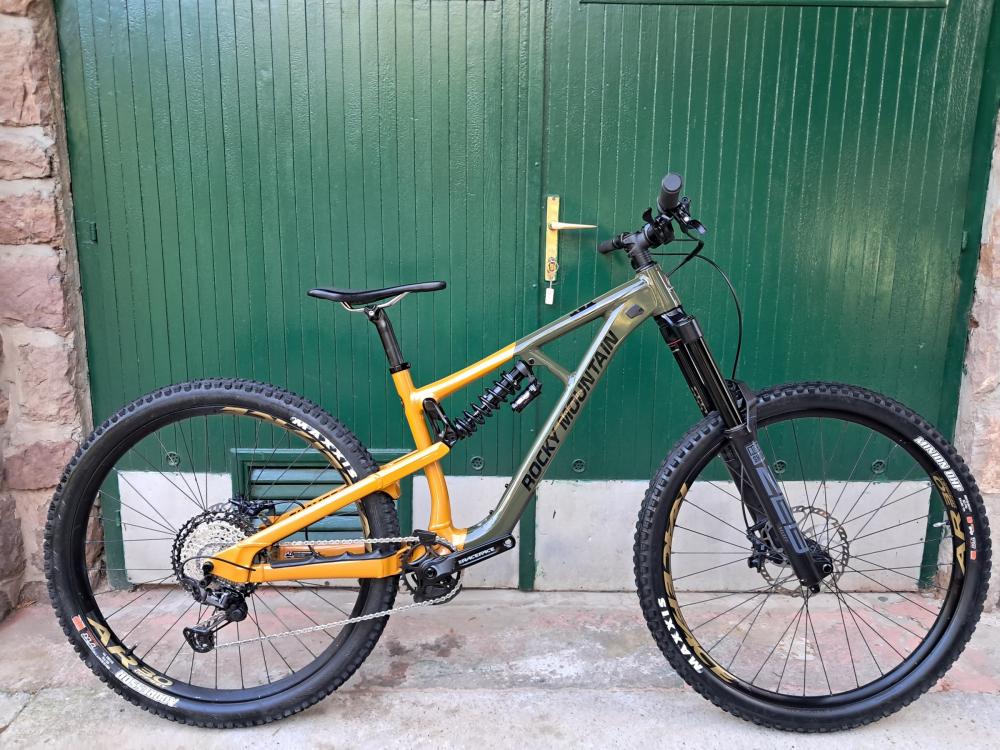 Rocky Mountain Slayer ROCKSHOX ZEB 29cola