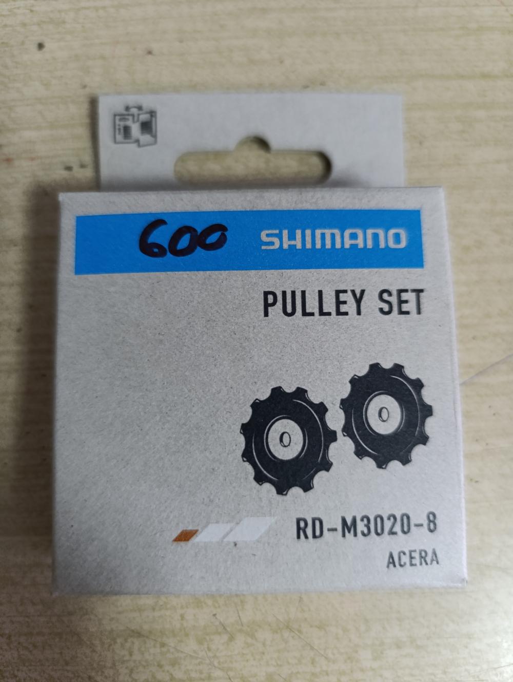 Rolnica zadnjeg menjaca Shimano M3020-8