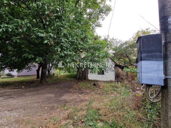 Zemun, Autoput za Zagreb, Ikarbus 3. Nova, Zemljište, 1000ari, 135000 EUR