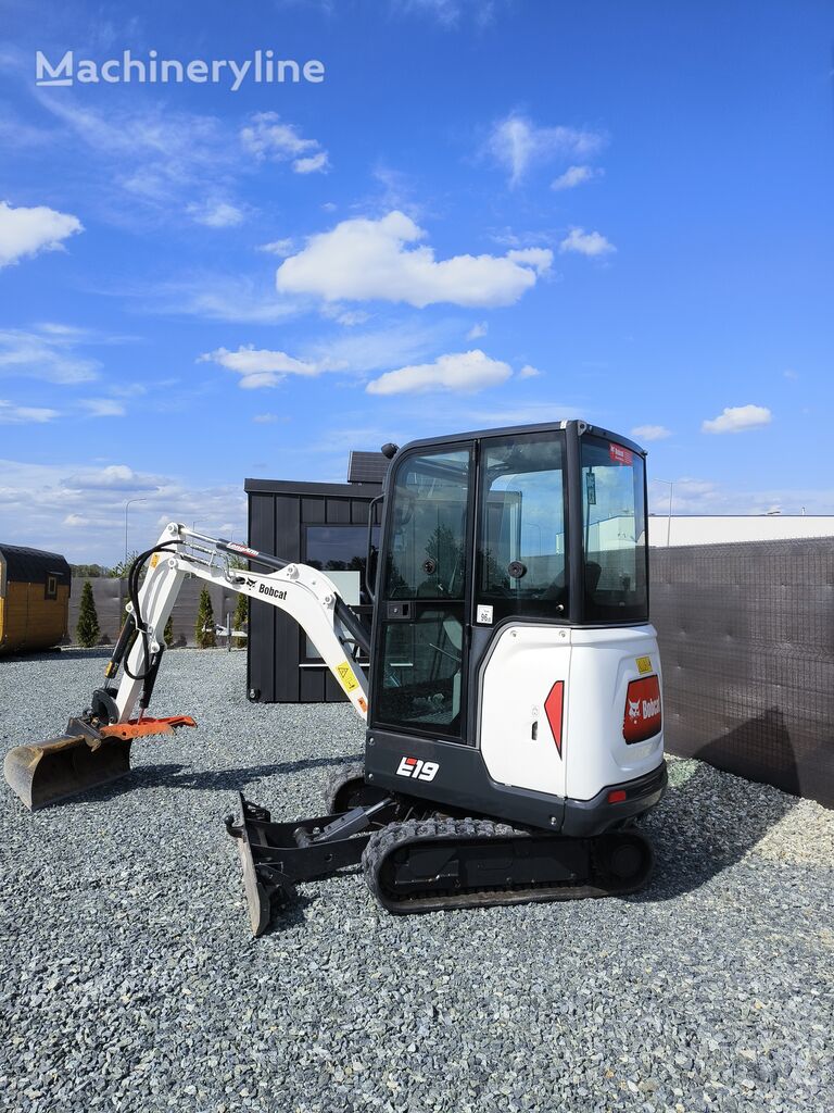 Bobcat E19 mini bager