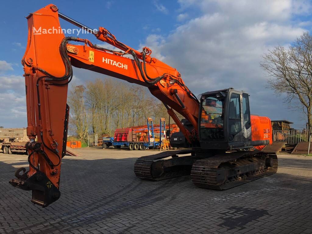 Hitachi ZX 210 LC-3 bager guseničar