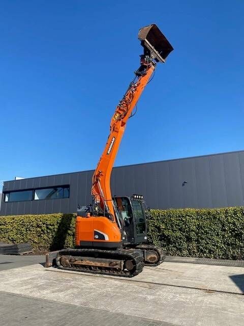 Doosan DX140 LCR-5 bager guseničar