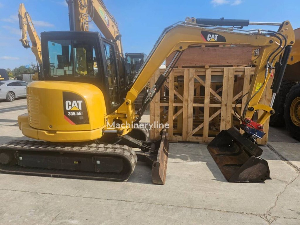 Caterpillar 305.5E2CR bager guseničar