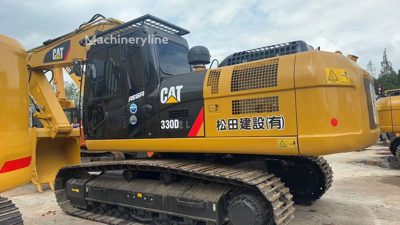 Caterpillar 330D2L bager guseničar