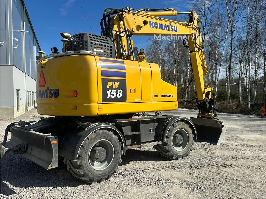 Komatsu PW 158-11 2022. 4500 bager točkaš