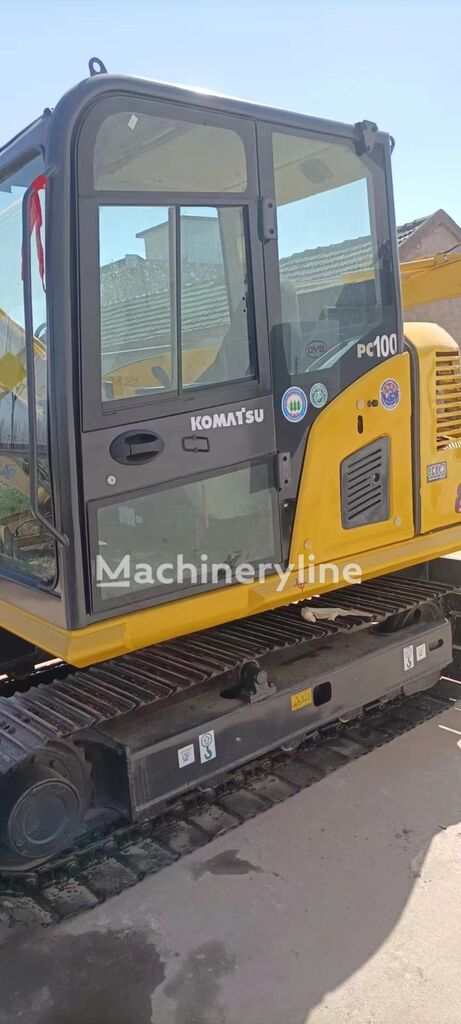 Komatsu PC70 midi bager