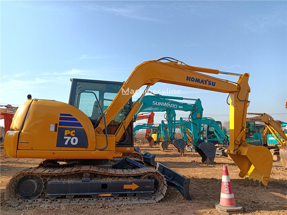 Komatsu PC70 midi bager