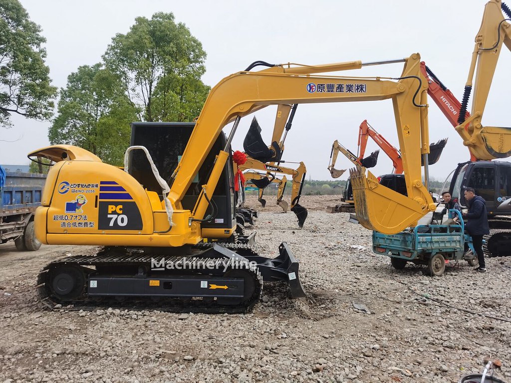 Komatsu PC70 midi bager