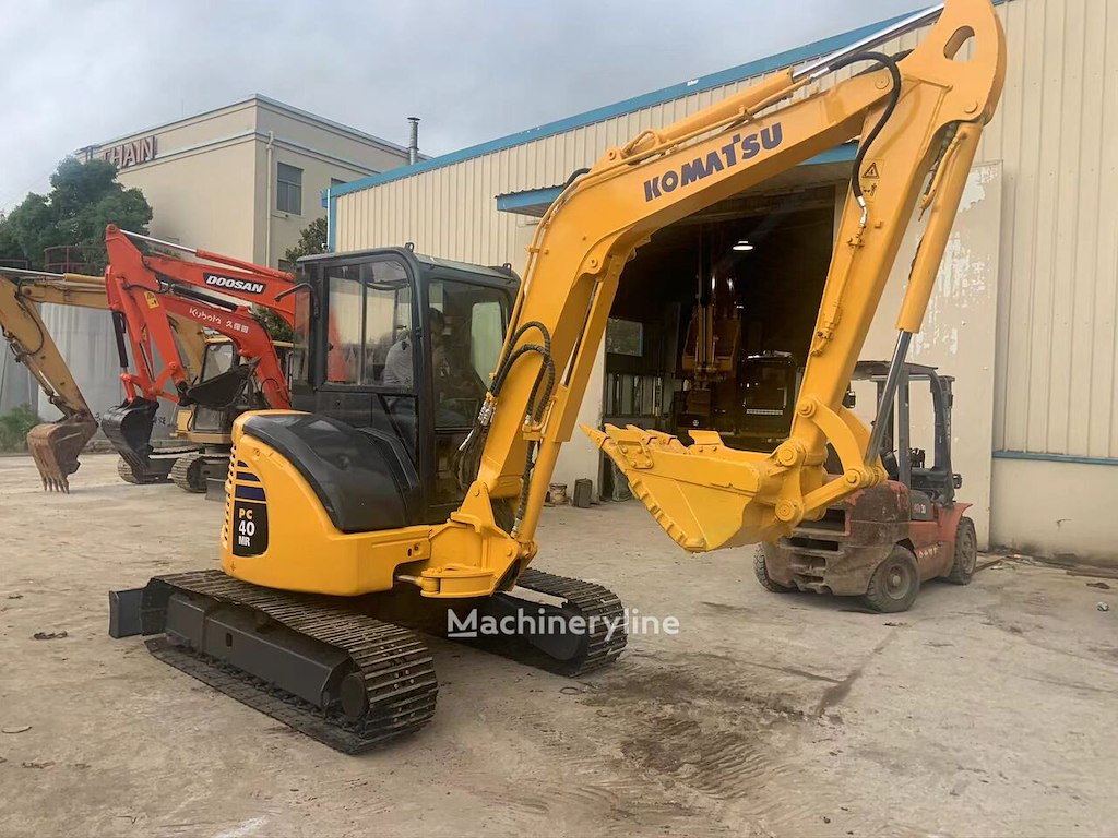 Komatsu PC40 mini bager