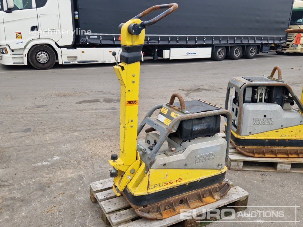 Prodaje se Wacker Neuson DPU5545HE vibro ploču na aukciji