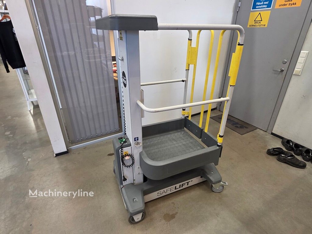 Prodaje se Safe 2020 Safe lift PA35 - 3,5m arbeidshøyde jarbolnu penjajuću platformu na aukciji