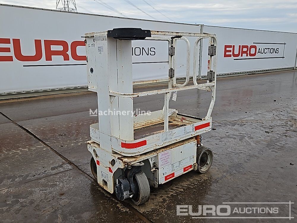 Prodaje se JLG 1230ES hidrauličnu zglobnu platformu na aukciji