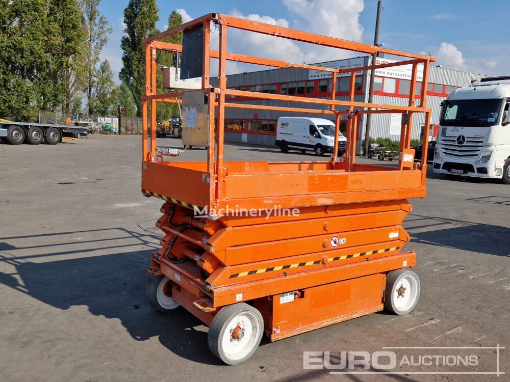 Prodaje se Skyjack SJ111-4626 hidrauličnu zglobnu platformu na aukciji