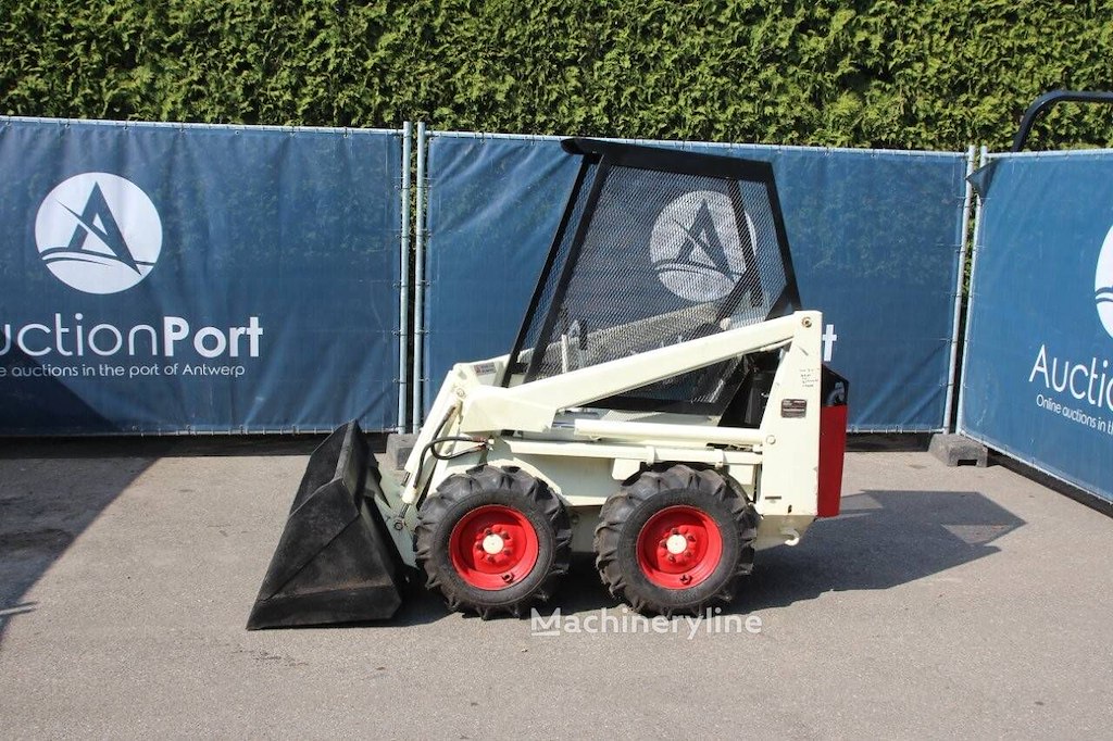 Prodaje se Bobcat 315 prednji utovarivač na aukciji