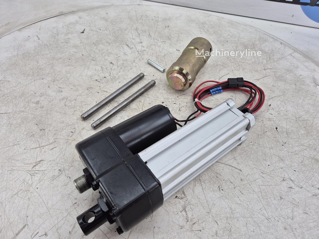 Demag AC 120 Counterweigt locking liniar motor set elektromotor za autodizalice