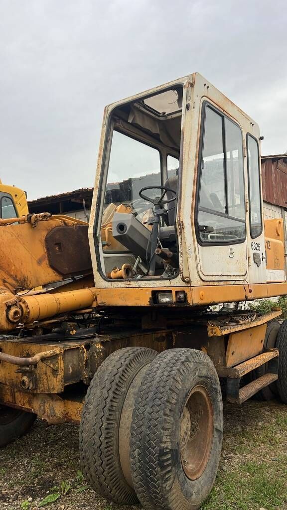 Radijator za hlađenje motora za Liebherr 912 bagera