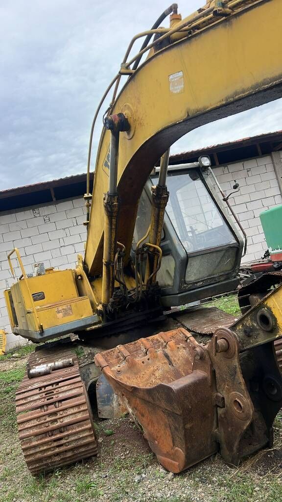 Drugi rezervni deo za hidrauliku za JCB 150 bagera