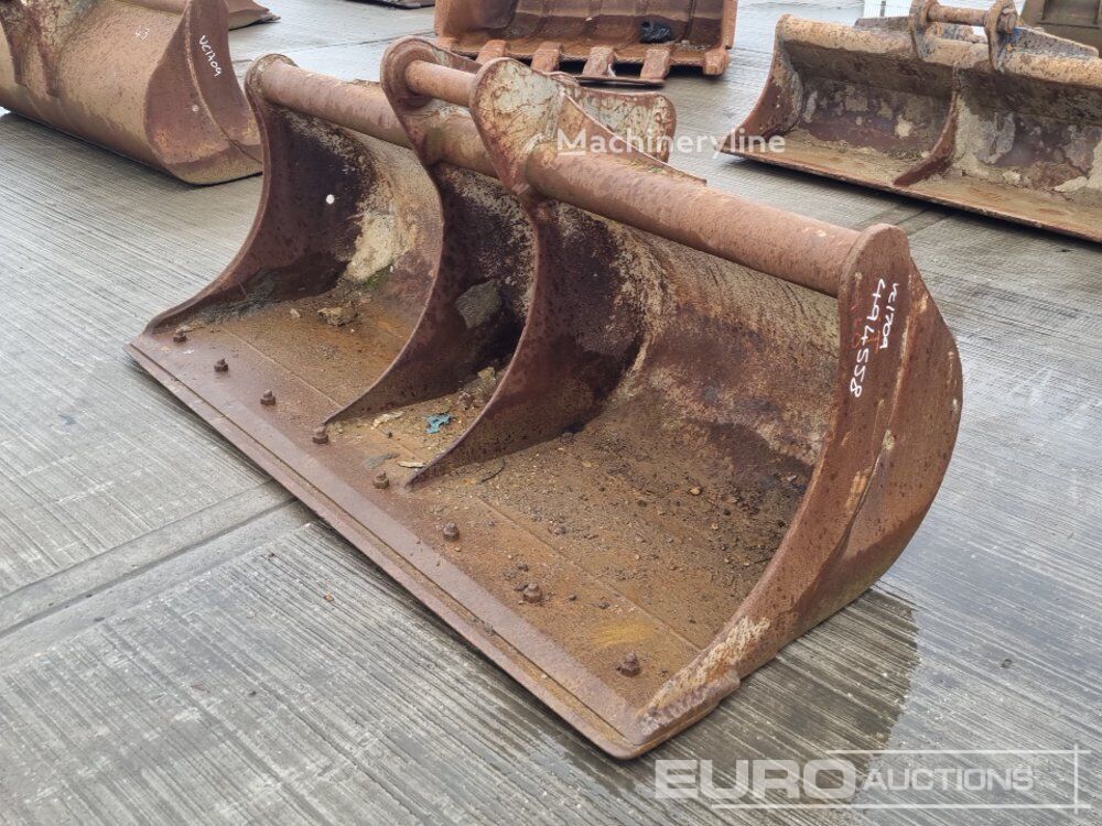 Prodaje se 84" Ditching Bucket 70mm Pin to suit 14-16 Ton Excavator kašiku za bager na aukciji