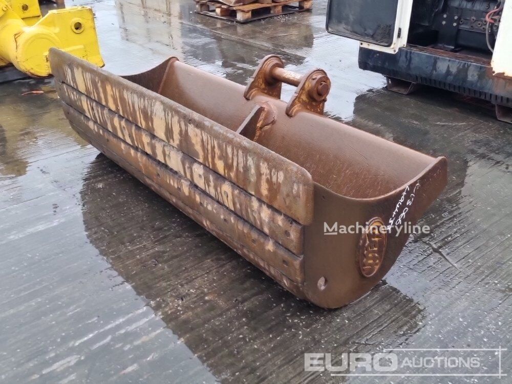 Prodaje se Geith 74" Ditching Bucket 65mm Pin to suit 13 Ton Excavator kašiku za bager na aukciji
