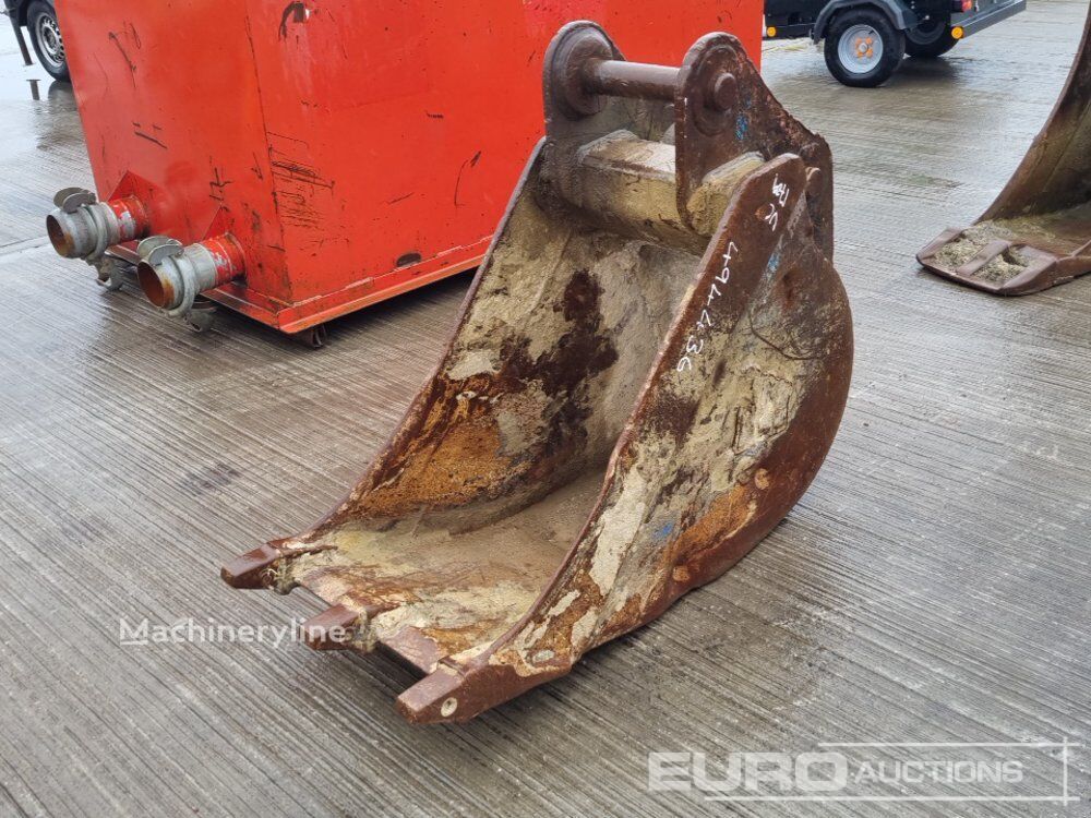 Prodaje se JCB 22" Digging Bucket 65mm Pin to suit 13 Ton Excavator kašiku za bager na aukciji