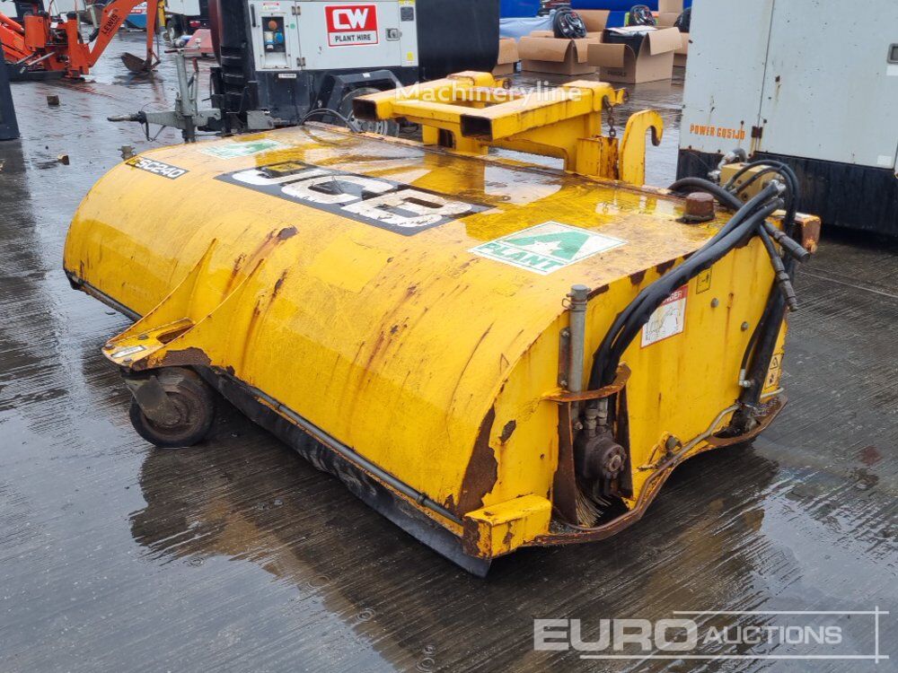 Prodaje se JCB SC240 kašiku za prednje utovarivač na aukciji