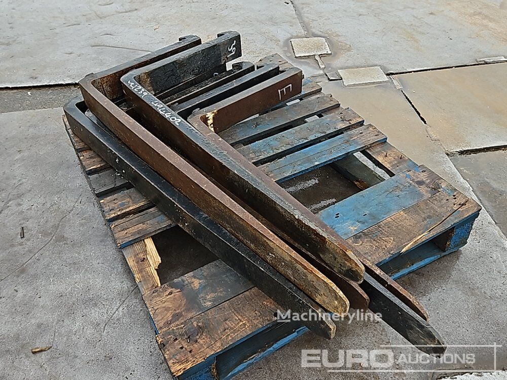 Prodaje se Forks to suit Forklift (8 of) kašiku za prednje utovarivač na aukciji