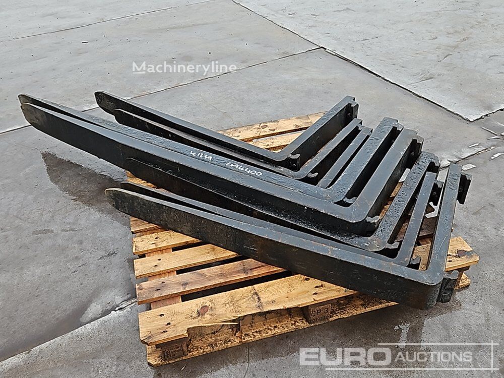 Prodaje se Forks to suit Forklift (8 of) kašiku za prednje utovarivač na aukciji