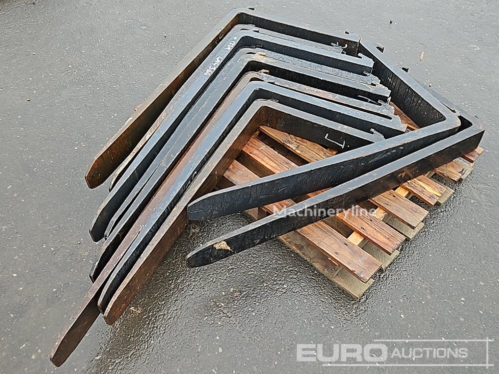 Prodaje se Forks to suit Forklift (10 of) kašiku za prednje utovarivač na aukciji