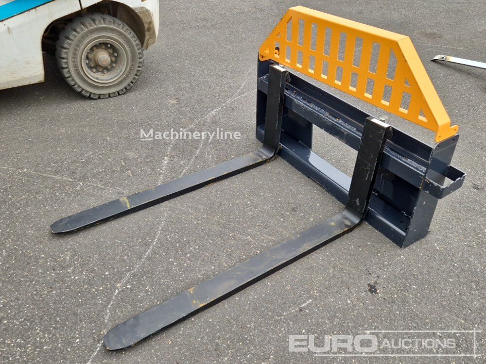 Prodaje se Pallet Fork to suit Skidsteer kašiku za prednje utovarivač na aukciji