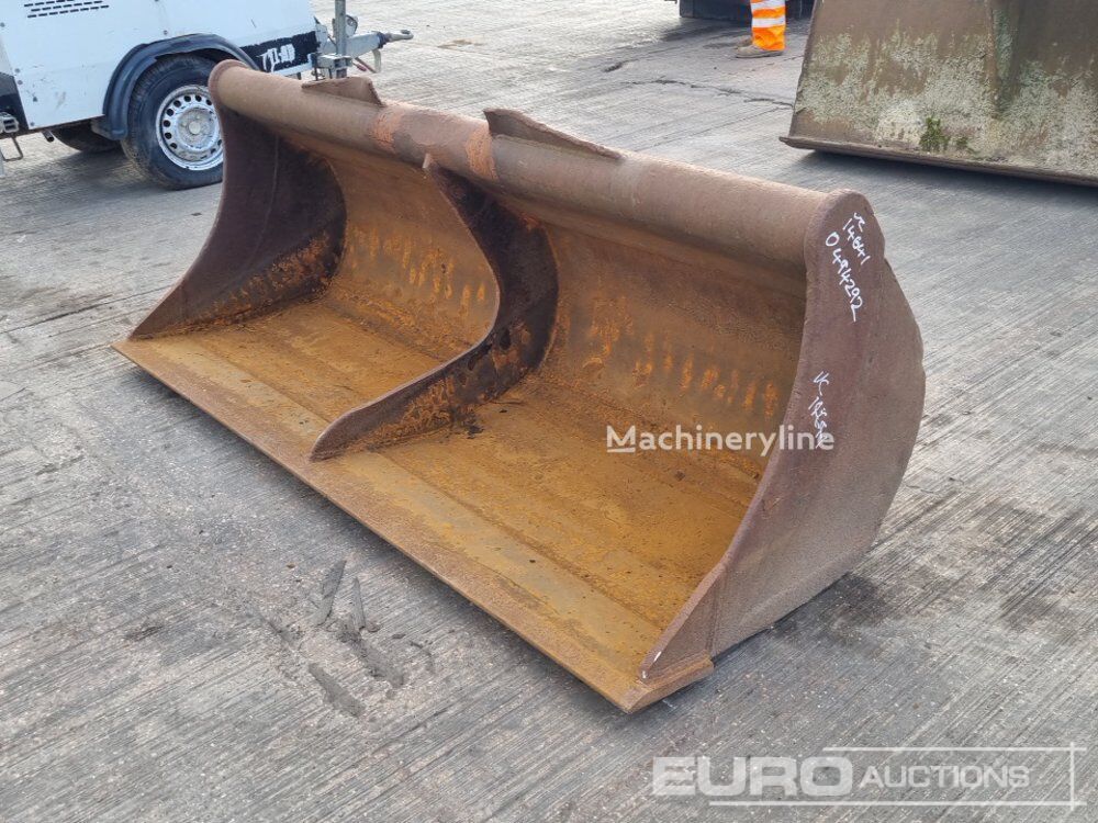 Prodaje se 84" Ditching Bucket kašiku za bager na aukciji