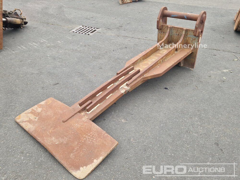 Prodaje se MS08 grajfer na aukciji