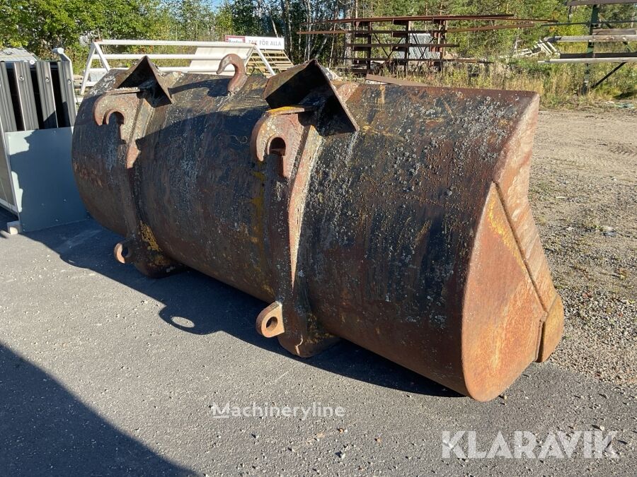 Prodaje se Stora BM 2350mm kašiku za prednje utovarivač na aukciji