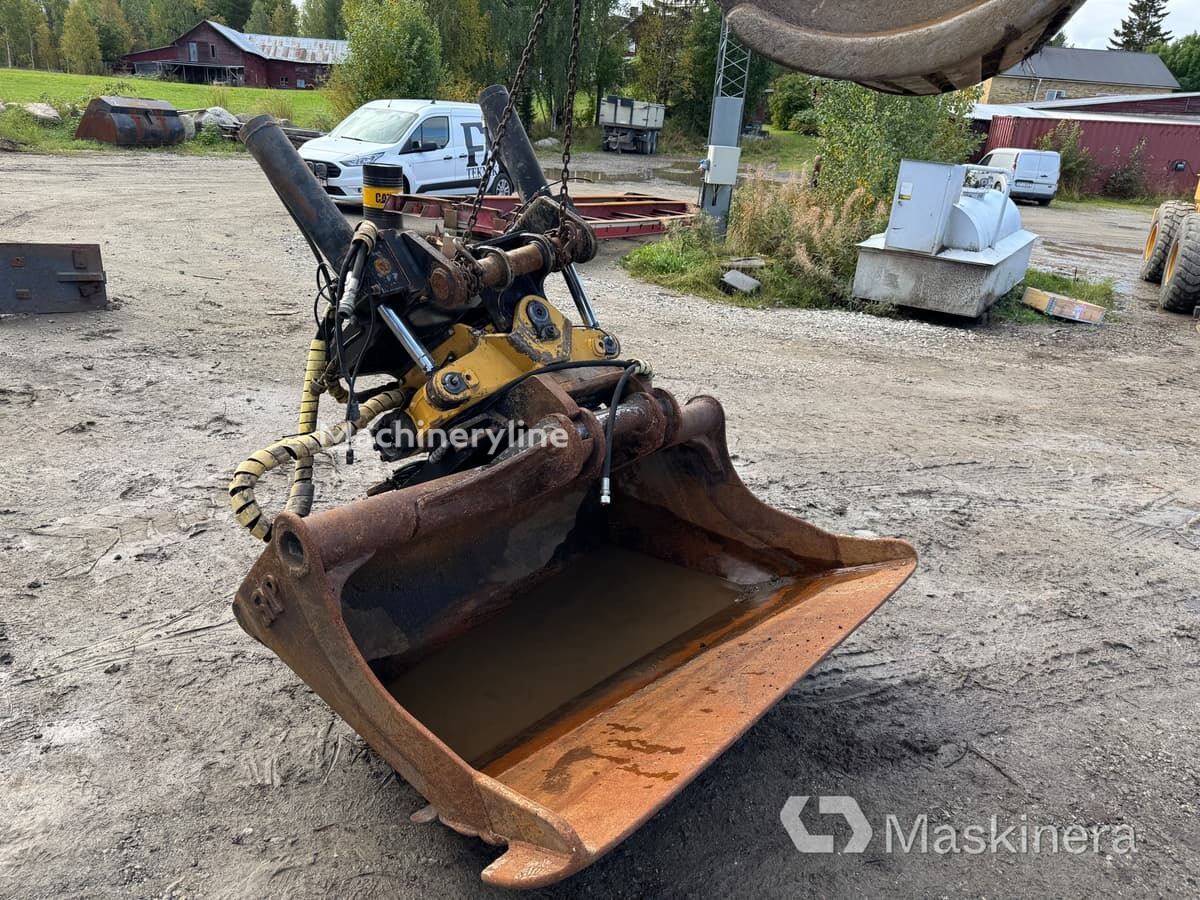 Prodaje se Engcon EC3027GR9 tiltrotator na aukciji