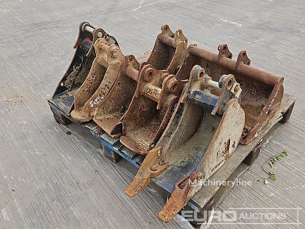 Prodaje se 24", 24", 12", 12", 10", 10", 10", 8" Digging Bucket 25-30mm Pin kašiku za bager na aukciji
