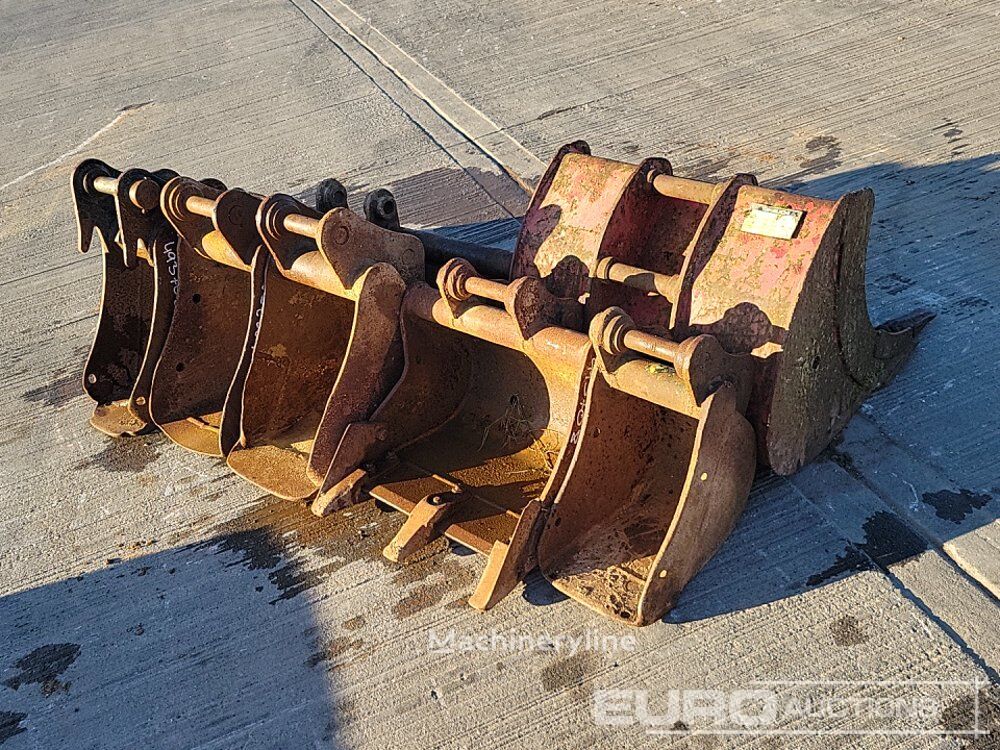 Prodaje se 36" Ditching, 24" Scoop, 18, 12", 12", 10", 10" Digging Bucket 3 kašiku za bager na aukciji