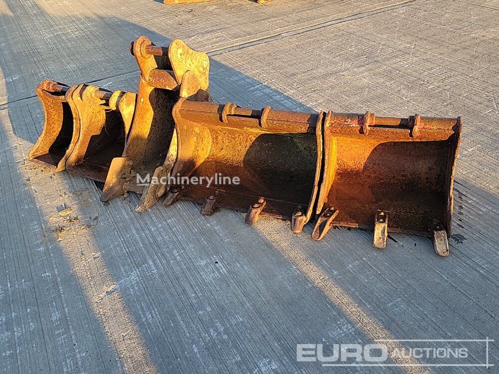 Prodaje se 24", 18", 12", 10" Scoop, 10" Digging Bucket 30-35mm Pin to suit kašiku za bager na aukciji