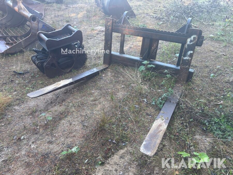 Prodaje se XYZ Pallgafflar XYZ Stora BM viljuške na aukciji
