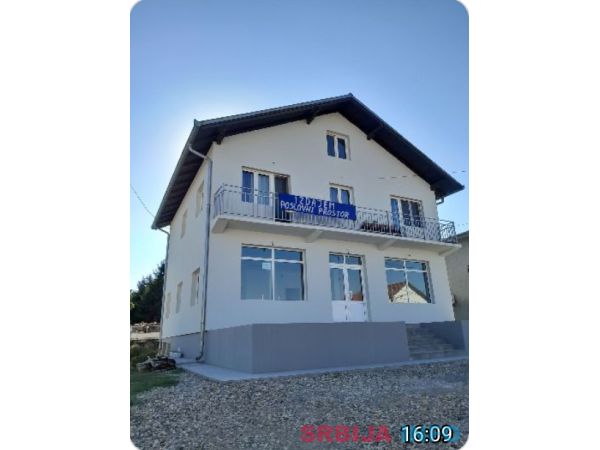 Poslovni prostor 85 m2 na Kolarskom putu Smederevo