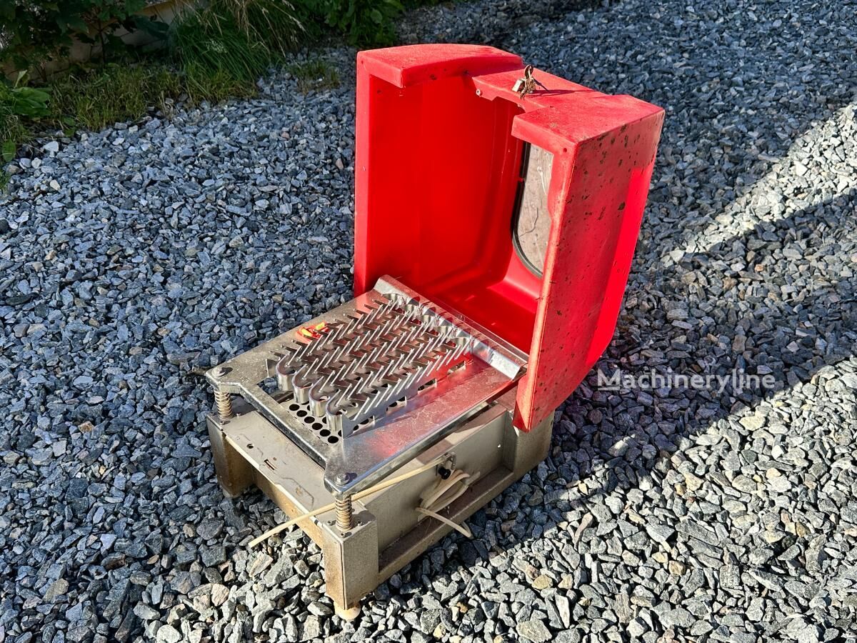 Prodaje se Lely Shuttle Melkeprøvetaker analizator mleka na aukciji