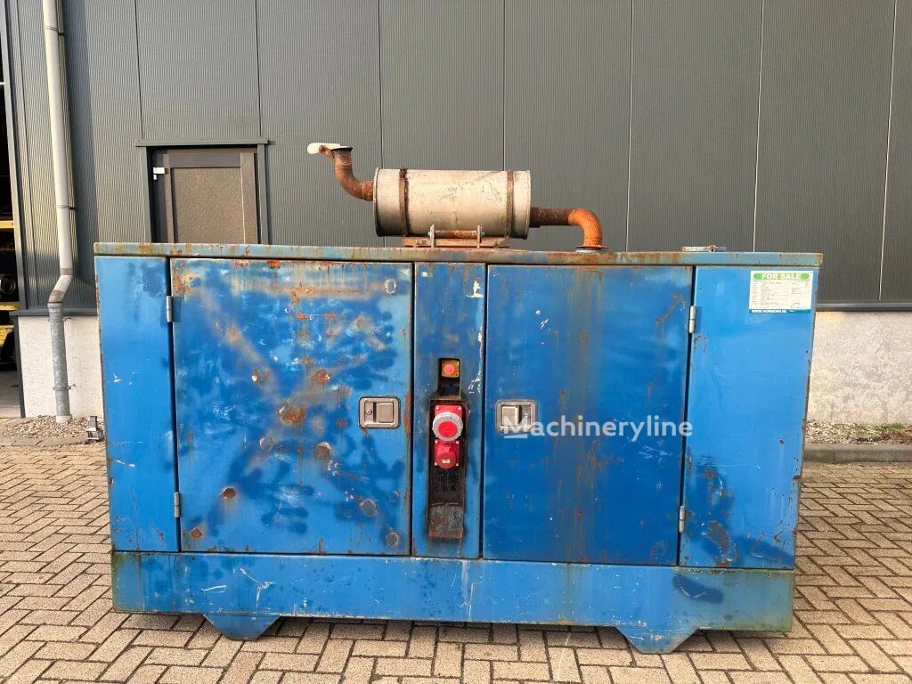IVECO 8061 Leroy Somer 85 kVA Silent generatorset diesel generator