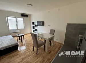Izdavanje Stan - Beograd, Zemun: Altina - Galenika