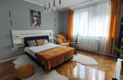 Centar, Cetinjska, 45m2, lux renoviran, uknjižen ID#1563