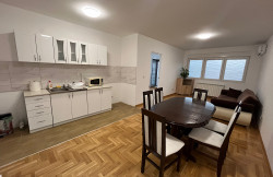 Stan-Apartman za Duži Najam, Zvezdara, Beograd, €650