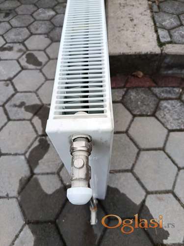 Radijator 2,10m samo postavljen i isproban , skinut zbog uvođenja podnog grejanja