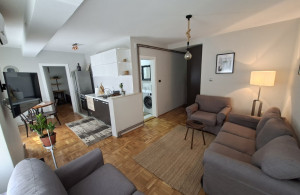 Iznajmljujem Stan-Apartman, Pionirski Park