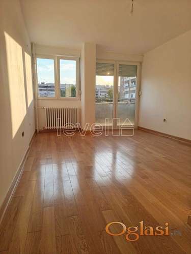 NOVI SAD - BULEVAR OSLOBOĐENJA - 52.00 m2