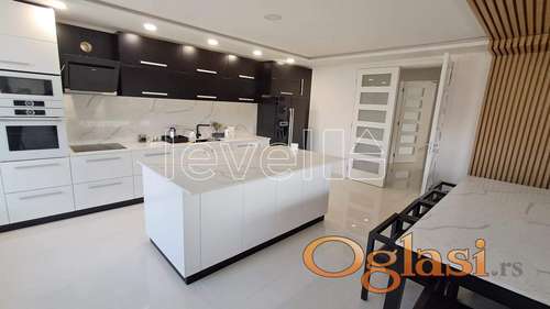 SREMSKA KAMENICA - POPOVICA - 591.00 m2